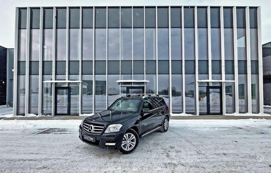 Black Mercedes-Benz glk-250 2012 in Vilnius, with an engine capacity of 2.14 L and mileage of 214 thousand km for 8990 €, photo 38 on AUTOMOTO.COM.LV