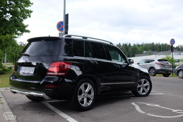 Melns Mercedes-Benz glk-250 2012 Viļņa, ar dzinēja tilpumu 2.20 L un nobraukumu 404 tūkst. km par 9300 €, foto 3 vietnē AUTOMOTO.COM.LV