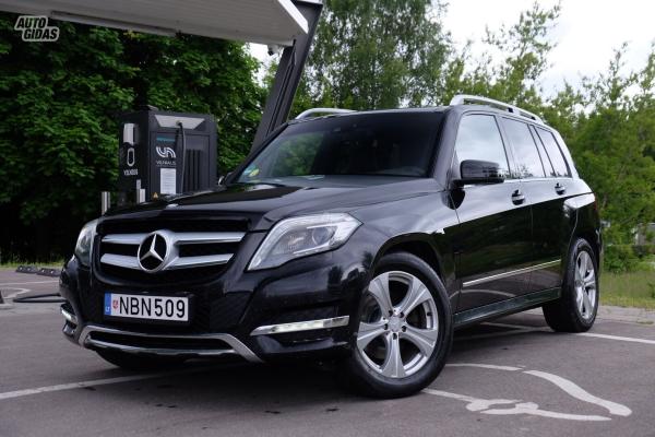 Melns Mercedes-Benz glk-250 2012 Viļņa, ar dzinēja tilpumu 2.20 L un nobraukumu 404 tūkst. km par 9300 €, foto 7 vietnē AUTOMOTO.COM.LV