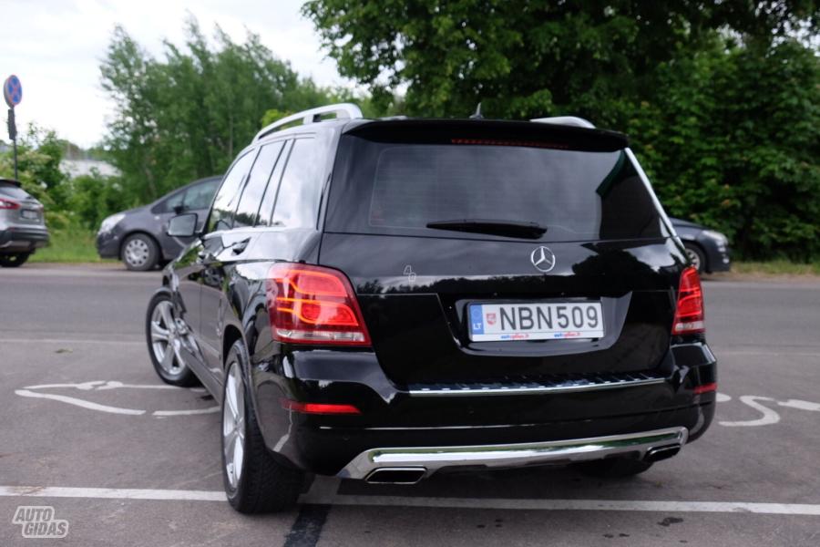 Black Mercedes-Benz glk-250 2012 in Vilnius, with an engine capacity of 2.20 L and mileage of 404 thousand km for 9300 €, photo 12 on AUTOMOTO.COM.LV