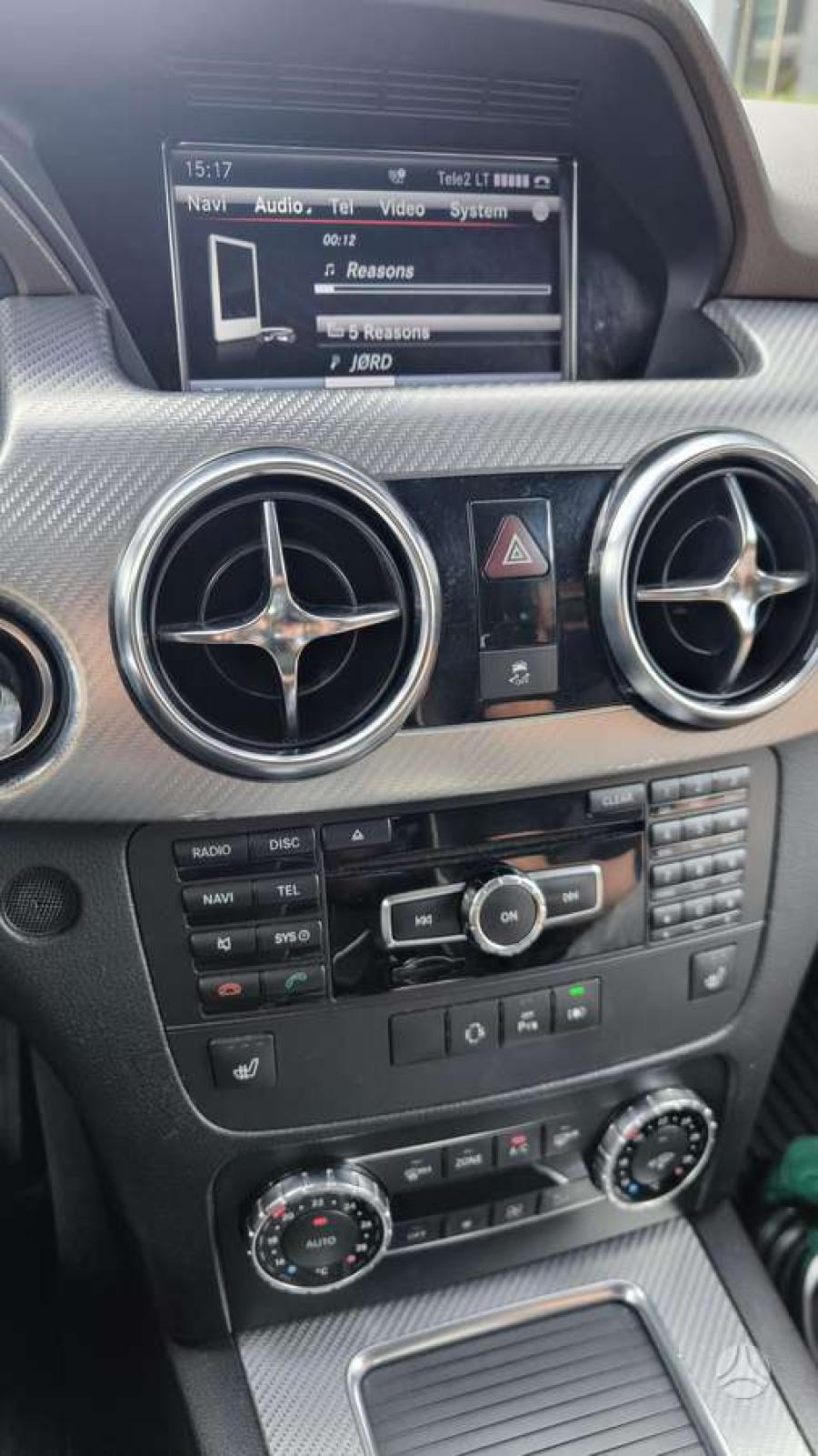 Melns Mercedes-Benz glk-250 2013 Viļņa, ar dzinēja tilpumu 2.14 L un nobraukumu 404 tūkst. km par 8400 €, foto 24 vietnē AUTOMOTO.COM.LV