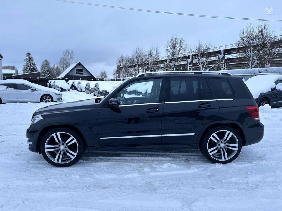 Black Mercedes-Benz glk-250 2015 in Telschi, with an engine capacity of 2.14 L and mileage of 153 thousand km for 14300 €, photo 4 on AUTOMOTO.COM.LV