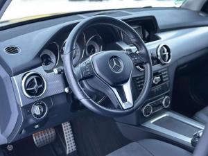 Black Mercedes-Benz glk-250 2015 in Telschi, with an engine capacity of 2.14 L and mileage of 153 thousand km for 14300 €, photo 10 on AUTOMOTO.COM.LV