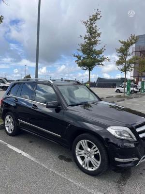 Black Mercedes-Benz glk-250 2015 in Klaipeda, with an engine capacity of 2.14 L and mileage of 178 thousand km for 12000 €, photo 17 on AUTOMOTO.COM.LV