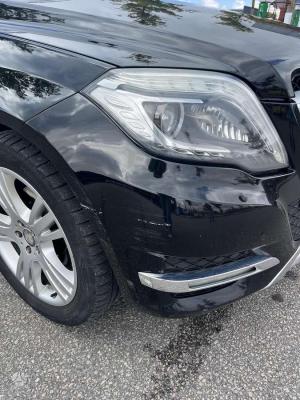 Black Mercedes-Benz glk-250 2015 in Klaipeda, with an engine capacity of 2.14 L and mileage of 178 thousand km for 12000 €, photo 18 on AUTOMOTO.COM.LV
