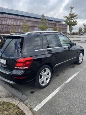 Black Mercedes-Benz glk-250 2015 in Klaipeda, with an engine capacity of 2.14 L and mileage of 178 thousand km for 12000 €, photo 20 on AUTOMOTO.COM.LV
