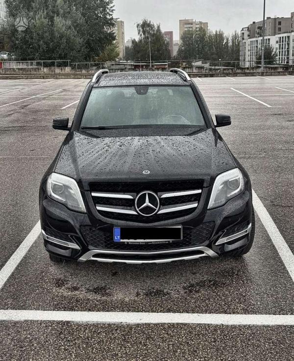 Mercedes-Benz glk-250 2015 Viļņa vietnē Melns Mercedes-Benz glk-250 2015 Viļņa, ar dzinēja tilpumu 2.14 L un nobraukumu 249 tūkst. km par 12900 €, foto 1 vietnē AUTOMOTO.COM.LV