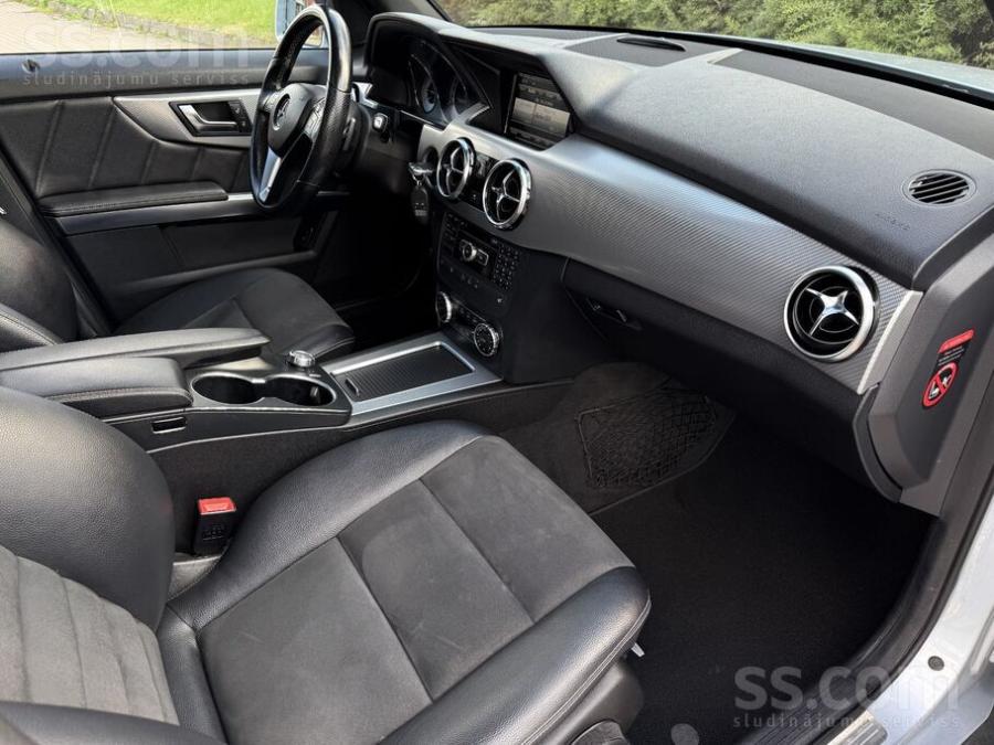 Blue Mercedes-Benz glk-250 2012 in Riga, with an engine capacity of 2.20 L and mileage of 383 thousand km for 10990 €, photo 14 on AUTOMOTO.COM.LV