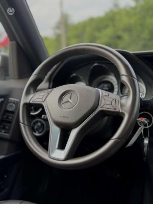 Brūns Mercedes-Benz glk-250 2013 Šauļi, ar dzinēja tilpumu 2.14 L un nobraukumu 294 tūkst. km par 13999 €, foto 27 vietnē AUTOMOTO.COM.LV