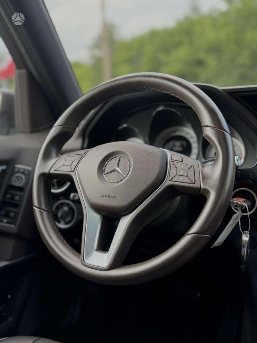 Brūns Mercedes-Benz glk-250 2013 Šauļi, ar dzinēja tilpumu 2.14 L un nobraukumu 294 tūkst. km par 13999 €, foto 27 vietnē AUTOMOTO.COM.LV