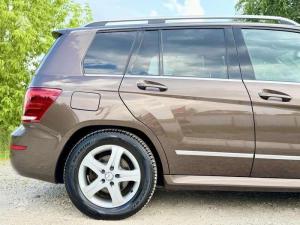 Brūns Mercedes-Benz glk-250 2013 Šauļi, ar dzinēja tilpumu 2.14 L un nobraukumu 294 tūkst. km par 13999 €, foto 10 vietnē AUTOMOTO.COM.LV