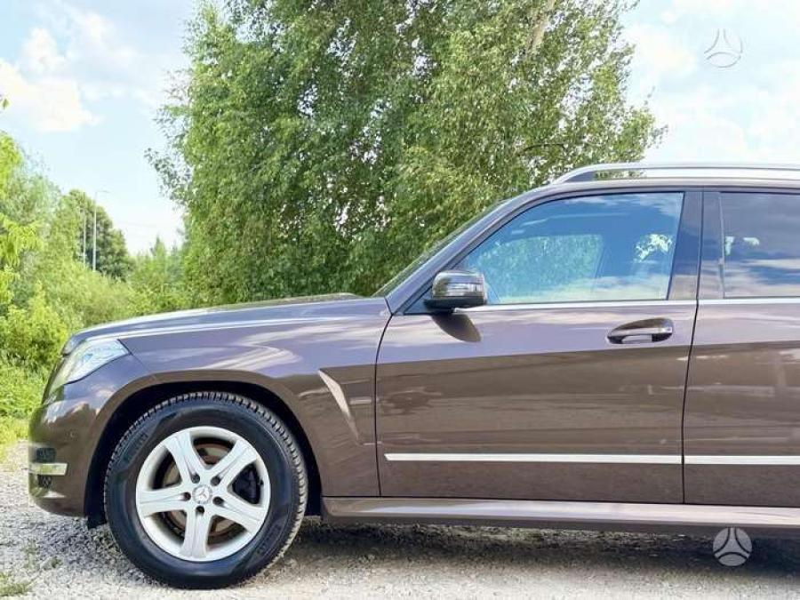 Brūns Mercedes-Benz glk-250 2013 Šauļi, ar dzinēja tilpumu 2.14 L un nobraukumu 294 tūkst. km par 13999 €, foto 12 vietnē AUTOMOTO.COM.LV