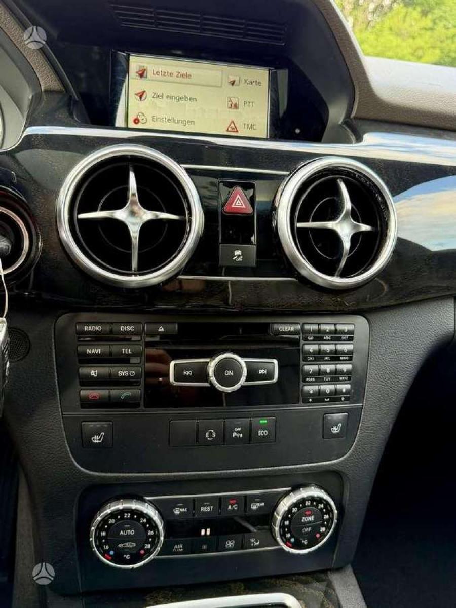 Brūns Mercedes-Benz glk-250 2013 Šauļi, ar dzinēja tilpumu 2.14 L un nobraukumu 294 tūkst. km par 13999 €, foto 40 vietnē AUTOMOTO.COM.LV