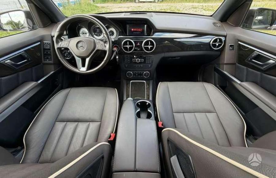 Brūns Mercedes-Benz glk-250 2013 Šauļi, ar dzinēja tilpumu 2.14 L un nobraukumu 294 tūkst. km par 13999 €, foto 29 vietnē AUTOMOTO.COM.LV