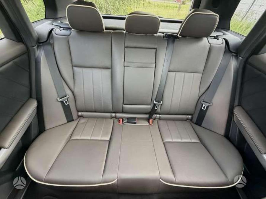 Brūns Mercedes-Benz glk-250 2013 Šauļi, ar dzinēja tilpumu 2.14 L un nobraukumu 294 tūkst. km par 13999 €, foto 35 vietnē AUTOMOTO.COM.LV