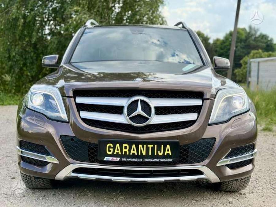 Brown Mercedes-Benz glk-250 2013 in Siauliai, with an engine capacity of 2.14 L and mileage of 294 thousand km for 13999 €, photo 6 on AUTOMOTO.COM.LV