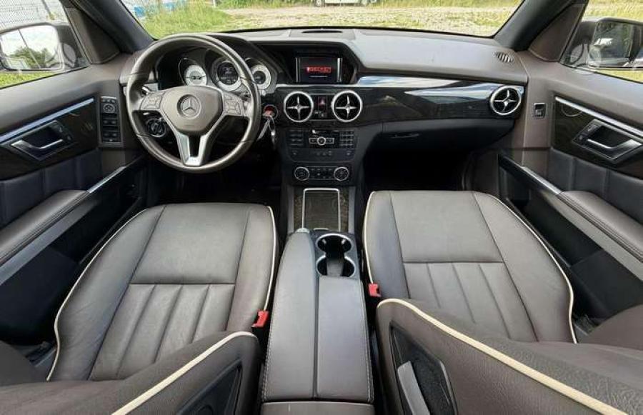 Brown Mercedes-Benz glk-250 2013 in Siauliai, with an engine capacity of 2.14 L and mileage of 294 thousand km for 13999 €, photo 29 on AUTOMOTO.COM.LV