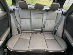 Brown Mercedes-Benz glk-250 2013 in Siauliai, with an engine capacity of 2.14 L and mileage of 294 thousand km for 13999 €, photo 35 on AUTOMOTO.COM.LV