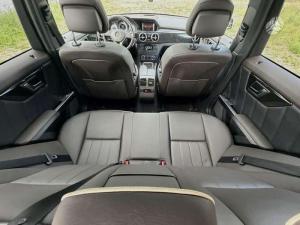Brown Mercedes-Benz glk-250 2013 in Siauliai, with an engine capacity of 2.14 L and mileage of 294 thousand km for 13999 €, photo 36 on AUTOMOTO.COM.LV