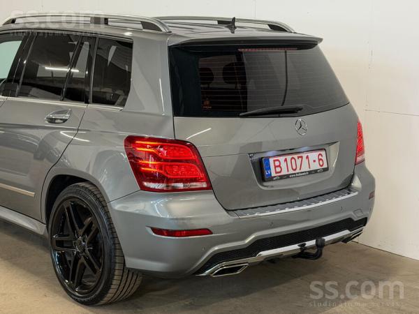 Grey Mercedes-Benz glk-250 2013 in Jurmala, with an engine capacity of 2.20 L and mileage of 242 thousand km for 13950 €, photo 7 on AUTOMOTO.COM.LV