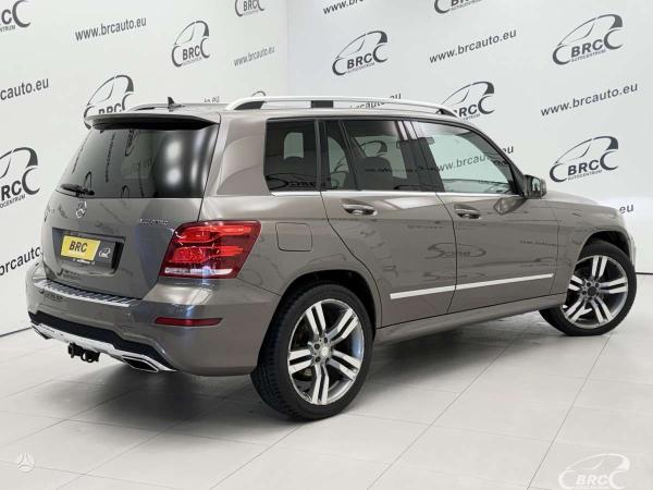 Pelēks Mercedes-Benz glk-250 2013 Viļņa, ar dzinēja tilpumu 2.14 L un nobraukumu 152 tūkst. km par 11700 €, foto 3 vietnē AUTOMOTO.COM.LV