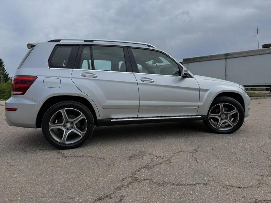 Pelēks Mercedes-Benz glk-250 2014 Tukums, ar dzinēja tilpumu 2.00 L un nobraukumu 263 tūkst. km par 14800 €, foto 5 vietnē AUTOMOTO.COM.LV
