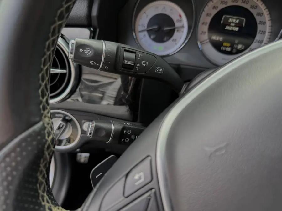 Pelēks Mercedes-Benz glk-250 2014 Tukums, ar dzinēja tilpumu 2.00 L un nobraukumu 263 tūkst. km par 14800 €, foto 20 vietnē AUTOMOTO.COM.LV