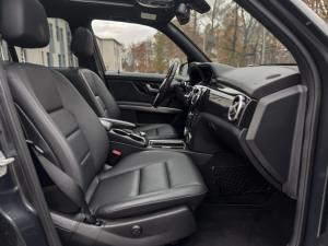 Pelēks Mercedes-Benz glk-250 2015 Jelgava, ar dzinēja tilpumu 2.20 L un nobraukumu 115 tūkst. km par 15995 €, foto 19 vietnē AUTOMOTO.COM.LV
