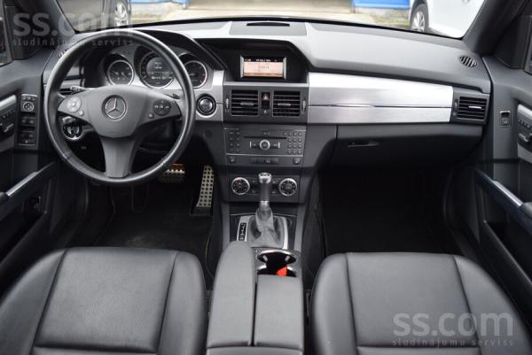 Violets Mercedes-Benz glk-250 2011 Rīga, ar dzinēja tilpumu 2.20 L un nobraukumu 131 tūkst. km par 11900 €, foto 4 vietnē AUTOMOTO.COM.LV