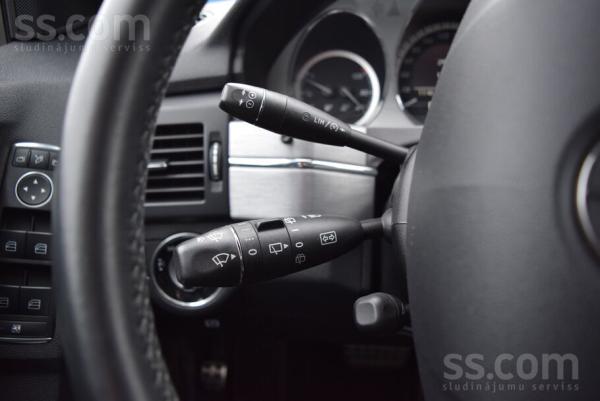 Violets Mercedes-Benz glk-250 2011 Rīga, ar dzinēja tilpumu 2.20 L un nobraukumu 131 tūkst. km par 11900 €, foto 10 vietnē AUTOMOTO.COM.LV