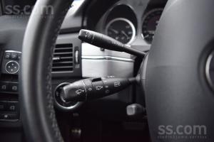 Violet Mercedes-Benz glk-250 2011 in Riga, with an engine capacity of 2.20 L and mileage of 131 thousand km for 11900 €, photo 11 on AUTOMOTO.COM.LV
