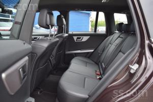 Violet Mercedes-Benz glk-250 2011 in Riga, with an engine capacity of 2.20 L and mileage of 131 thousand km for 11900 €, photo 14 on AUTOMOTO.COM.LV