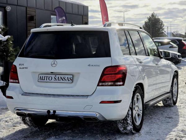 White Mercedes-Benz glk-250 2013 in Taurage, with an engine capacity of 2.14 L and mileage of 330 thousand km for 8800 €, photo 8 on AUTOMOTO.COM.LV