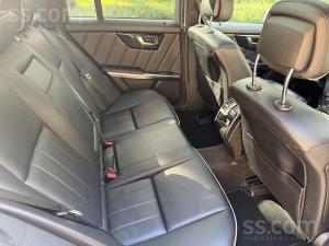 White Mercedes-Benz glk-250 2013 in Riga, with an engine capacity of 2.10 L and mileage of 200 thousand km for 13800 €, photo 12 on AUTOMOTO.COM.LV