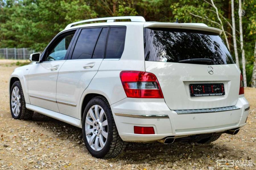 White Mercedes-Benz glk-250 2012 in Kretinga, with an engine capacity of 2.20 L and mileage of 220 thousand km for 9850 €, photo 9 on AUTOMOTO.COM.LV