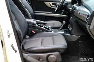 White Mercedes-Benz glk-250 2012 in Kretinga, with an engine capacity of 2.20 L and mileage of 220 thousand km for 9850 €, photo 14 on AUTOMOTO.COM.LV