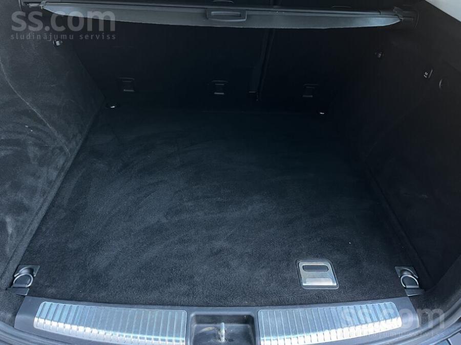 Melns Mercedes-Benz GLK 320 2007 Rīga, ar dzinēja tilpumu 3.00 L un nobraukumu 324 tūkst. km par 4900 €, foto 14 vietnē AUTOMOTO.COM.LV