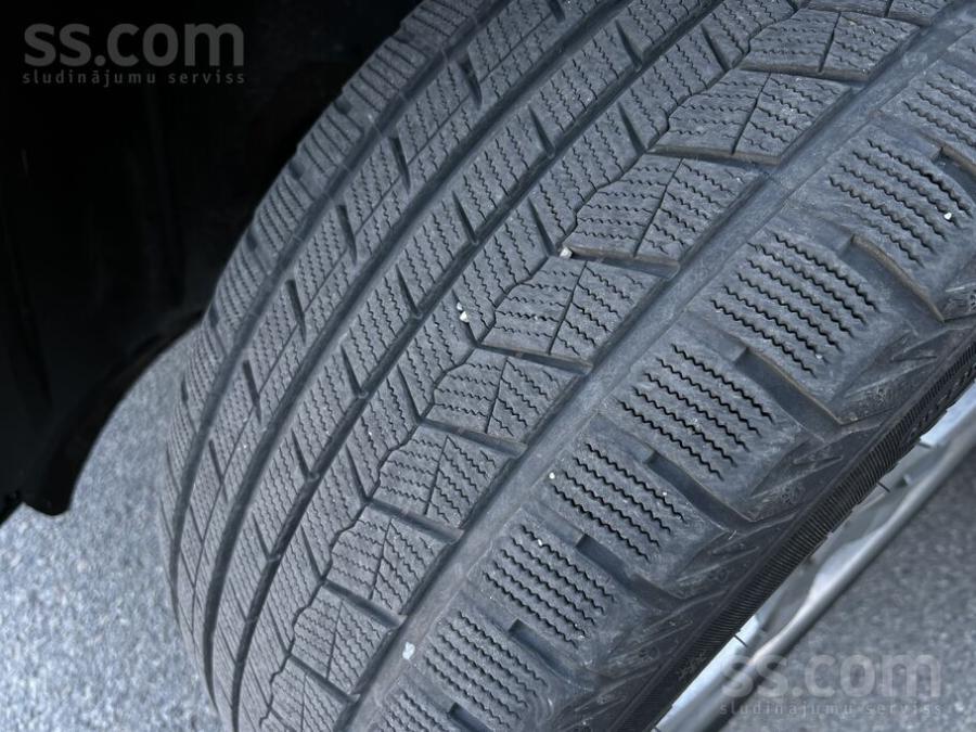 Melns Mercedes-Benz GLK 320 2007 Rīga, ar dzinēja tilpumu 3.00 L un nobraukumu 324 tūkst. km par 4900 €, foto 18 vietnē AUTOMOTO.COM.LV