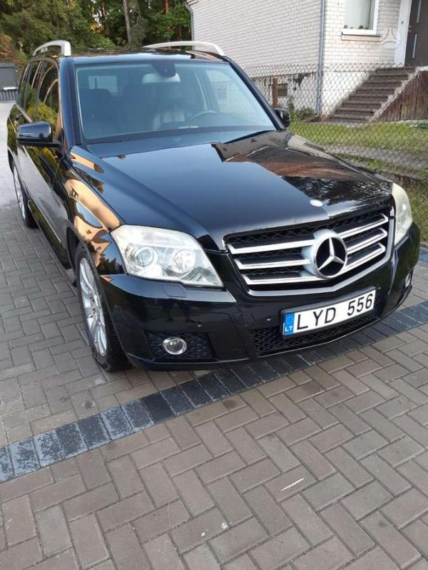 Melns Mercedes-Benz GLK 320 2009 Kauņa, ar dzinēja tilpumu 3.00 L un nobraukumu 313 tūkst. km par 6600 €, foto 3 vietnē AUTOMOTO.COM.LV