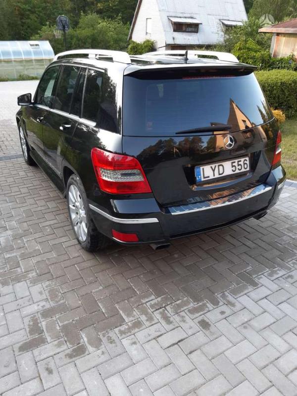 Melns Mercedes-Benz GLK 320 2009 Kauņa, ar dzinēja tilpumu 3.00 L un nobraukumu 313 tūkst. km par 6600 €, foto 4 vietnē AUTOMOTO.COM.LV