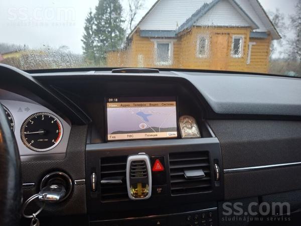 Black Mercedes-Benz GLK 320 2009 in Daugavpils, with an engine capacity of 3.00 L and mileage of 290 thousand km for 6500 €, photo 6 on AUTOMOTO.COM.LV