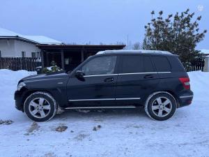 Melns Mercedes-Benz GLK 320 2009 Klaipėda, ar dzinēja tilpumu 3.00 L un nobraukumu 199 tūkst. km par 8600 €, foto 2 vietnē AUTOMOTO.COM.LV