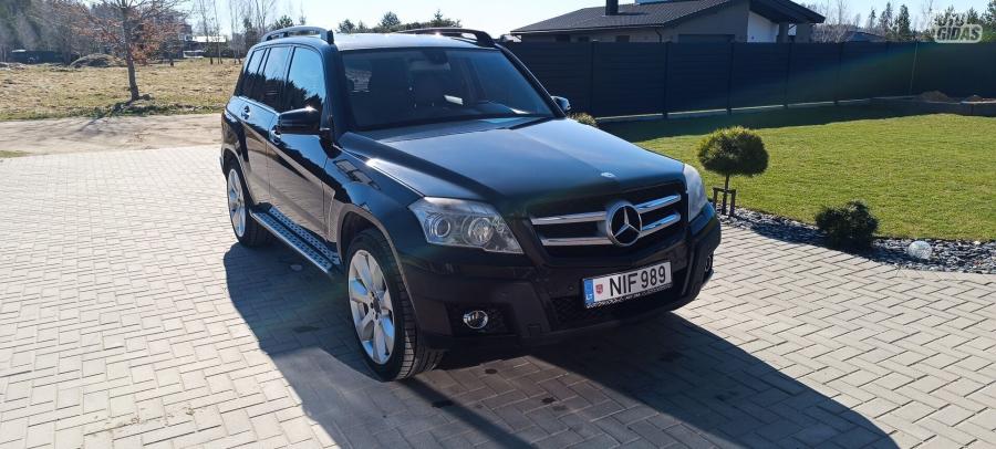 Melns Mercedes-Benz GLK 320 2009 Plungė, ar dzinēja tilpumu 3.00 L un nobraukumu 292 tūkst. km par 8500 €, foto 4 vietnē AUTOMOTO.COM.LV