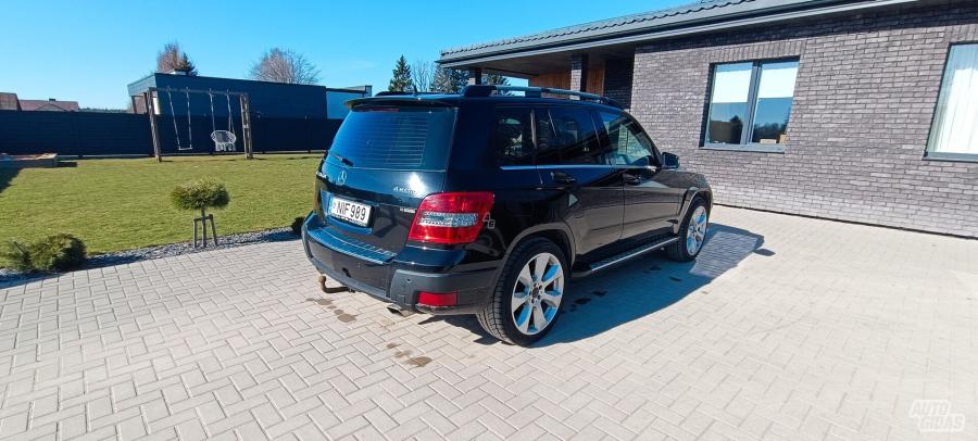 Melns Mercedes-Benz GLK 320 2009 Plungė, ar dzinēja tilpumu 3.00 L un nobraukumu 292 tūkst. km par 8500 €, foto 12 vietnē AUTOMOTO.COM.LV