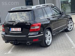 Melns Mercedes-Benz GLK 320 2009 Jūrmala, ar dzinēja tilpumu 3.00 L un nobraukumu 0 tūkst. km par 7250 €, foto 3 vietnē AUTOMOTO.COM.LV