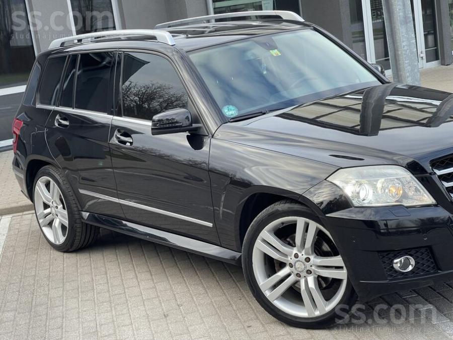 Melns Mercedes-Benz GLK 320 2009 Jūrmala, ar dzinēja tilpumu 3.00 L un nobraukumu 0 tūkst. km par 7250 €, foto 13 vietnē AUTOMOTO.COM.LV