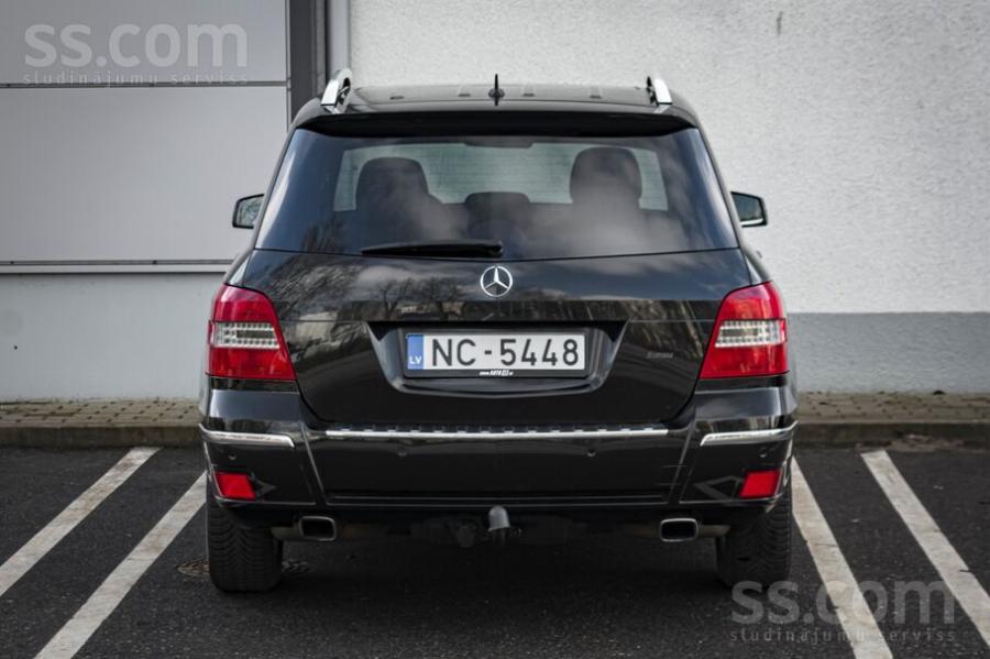 Melns Mercedes-Benz GLK 320 2009 Rīga, ar dzinēja tilpumu 3.00 L un nobraukumu 0 tūkst. km par 6996 €, foto 6 vietnē AUTOMOTO.COM.LV