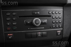 Melns Mercedes-Benz GLK 320 2009 Rīga, ar dzinēja tilpumu 3.00 L un nobraukumu 0 tūkst. km par 6996 €, foto 27 vietnē AUTOMOTO.COM.LV