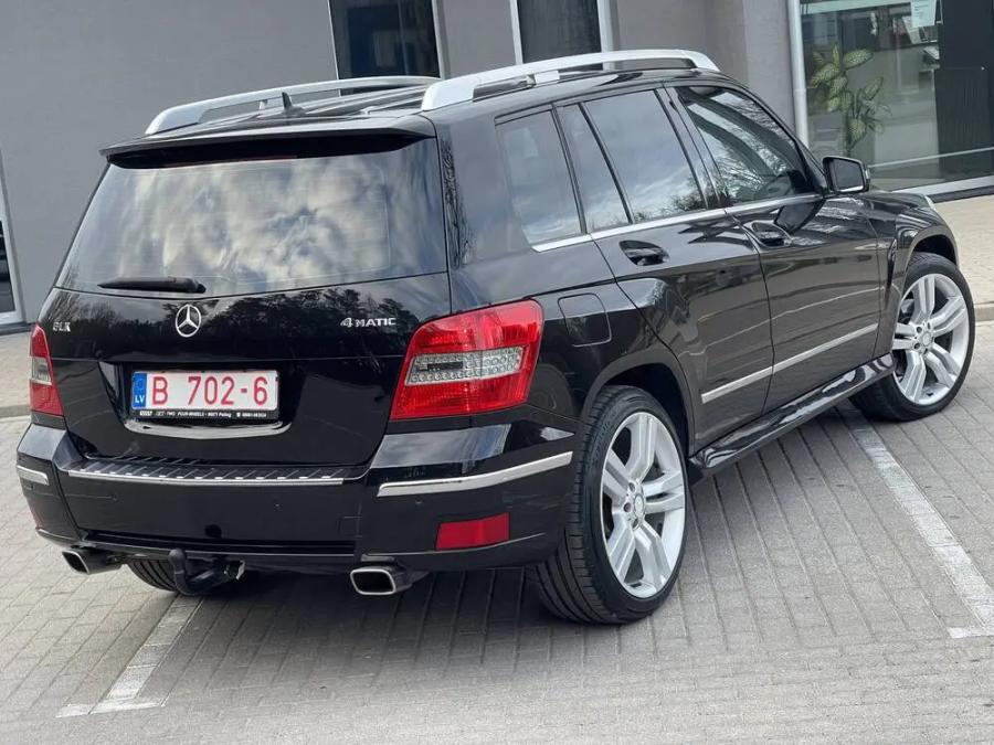Melns Mercedes-Benz GLK 320 2009 Jūrmala, ar dzinēja tilpumu 3.00 L un nobraukumu 226 tūkst. km par 7250 €, foto 3 vietnē AUTOMOTO.COM.LV