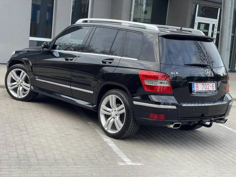 Melns Mercedes-Benz GLK 320 2009 Jūrmala, ar dzinēja tilpumu 3.00 L un nobraukumu 226 tūkst. km par 7250 €, foto 5 vietnē AUTOMOTO.COM.LV